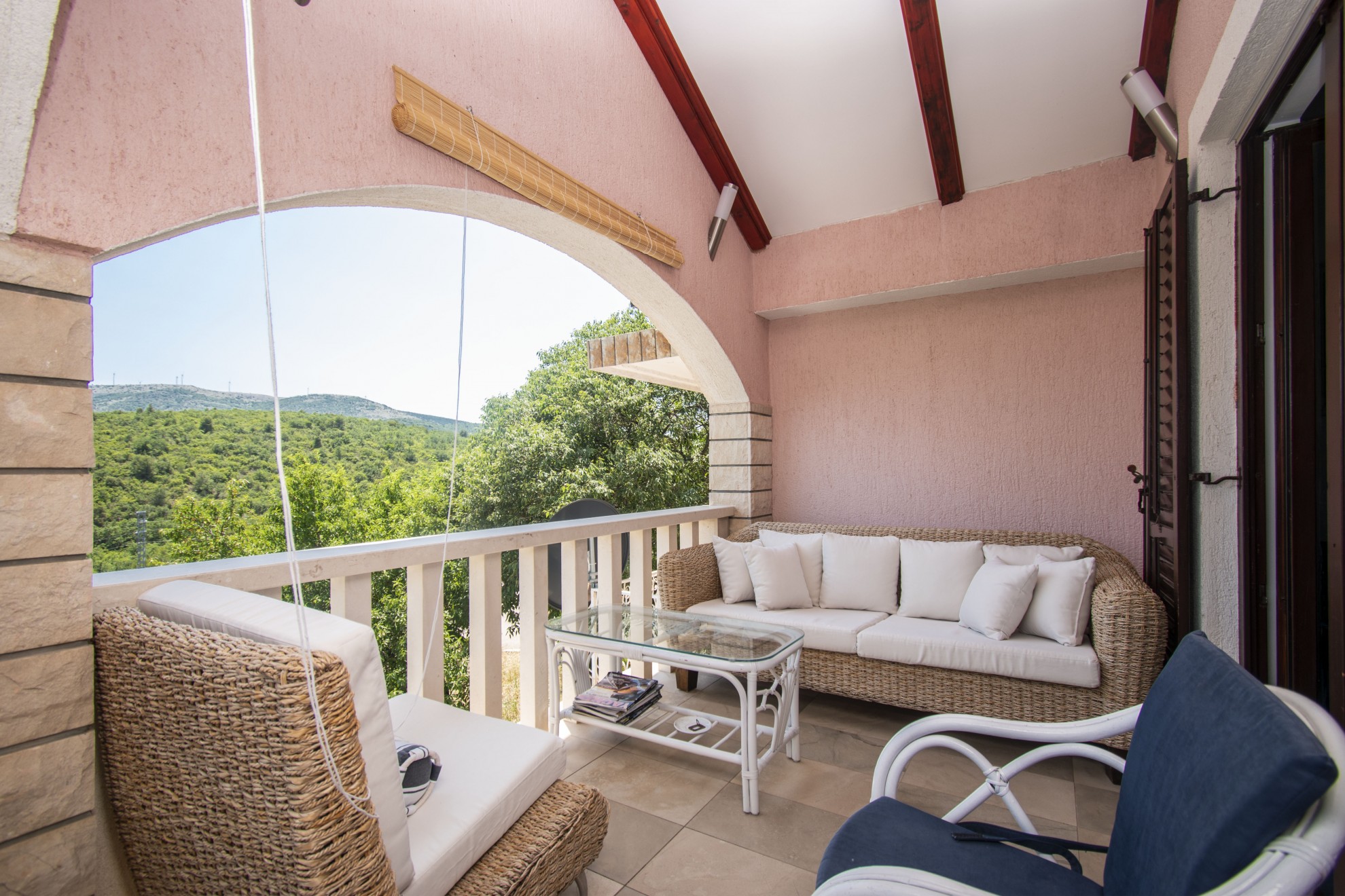 Palace Agency - Kuća na mirnoj lokaciji, Vrpolje - Vrpolje - 335.000